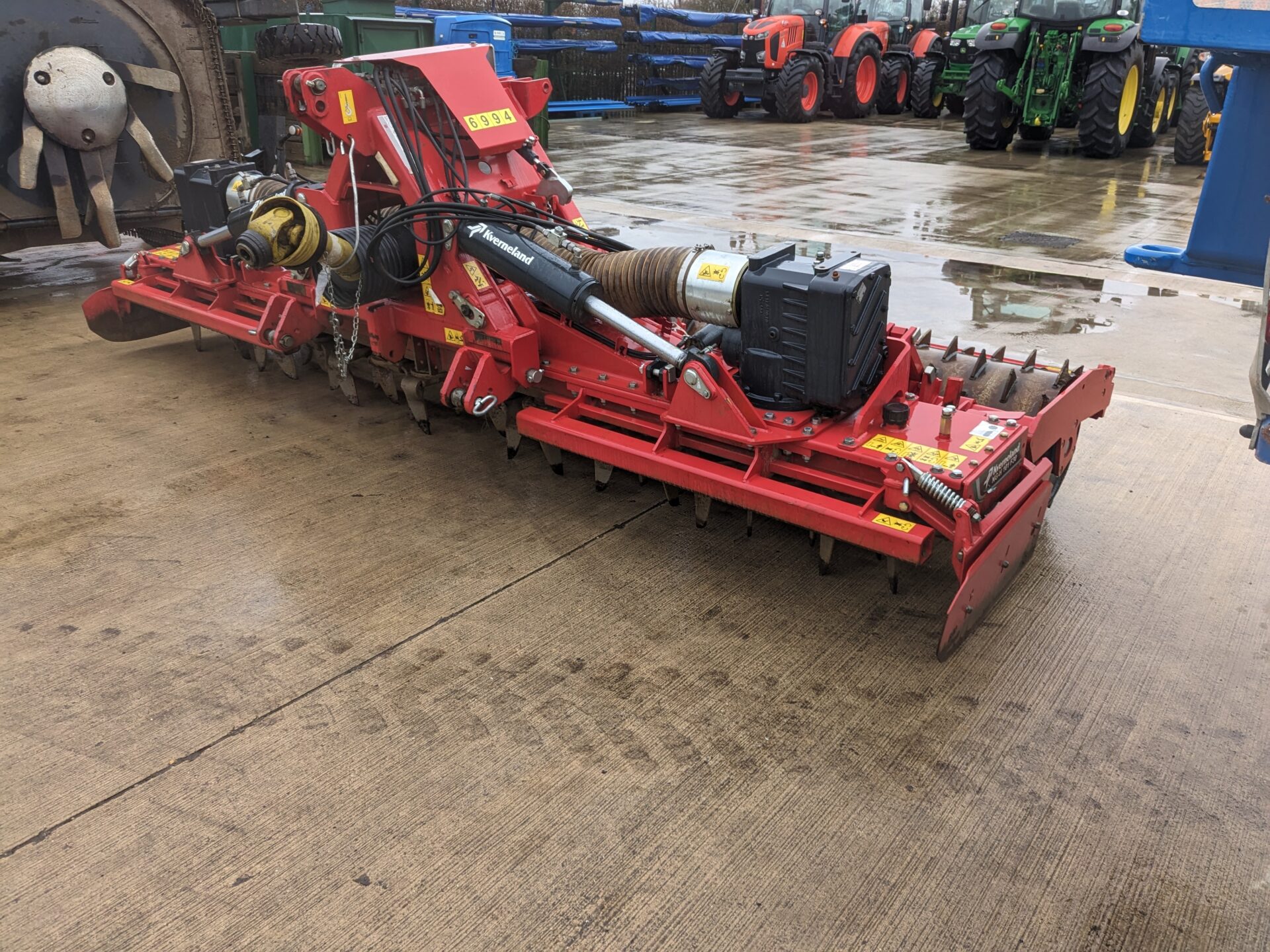 Used Kverneland Folding Power Harrow, for Sale Lincolnshire Uk ...